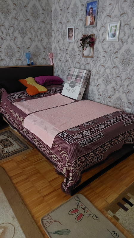 Срочно продаётся ко плект полотенец (подарочный вариант с упаковкой в