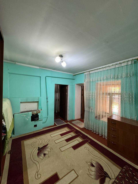 uchaska sotiladi