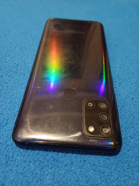 Продаю телефон Samsung A21 S