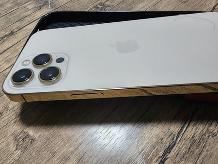 Продается IPHONE 12 pro max