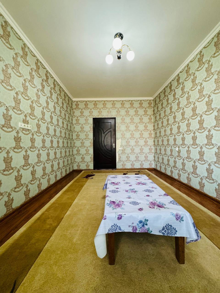 Чиланзар 7 кв, 2/2/4 Актепа, кирпичный дом, балкон 1,5х3, с ремонтом