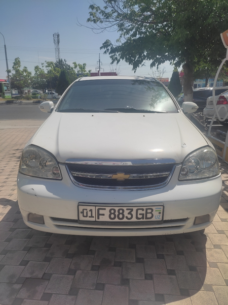 Lacetti 1.8 3 pozitsiya