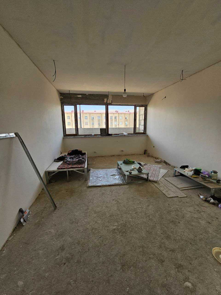 4 xonali 70m² 5-qavat uy sotiladi