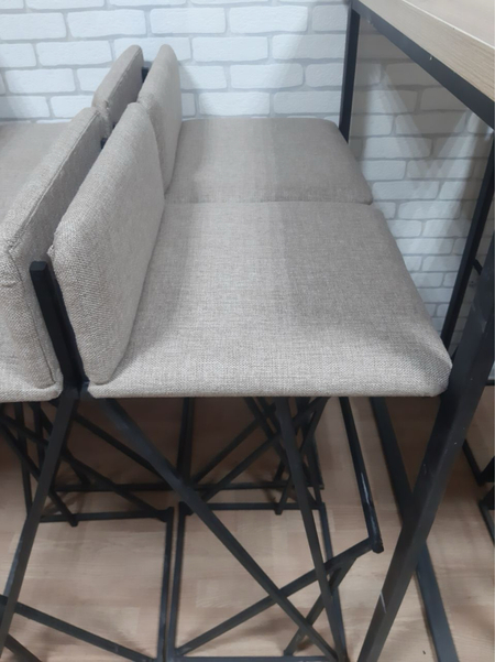 Kafe uchun mebel