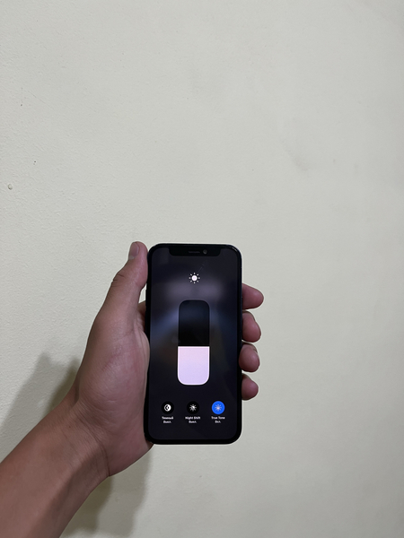 Iphone 12 mini suv tekin narxda