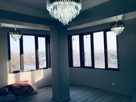 Продаеться квартира в Новостройке (с ремонтом)