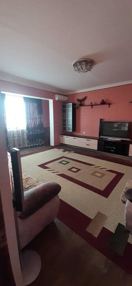 Аренда Квартира 2 комнатная, 60 м2, Паркентский рынок. Риезий массив