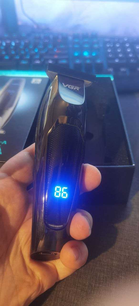 Топовый Триммер для волос VGR V-070 TYPE-C LED Новый