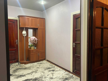 Продаётся квартира 4х комнатная