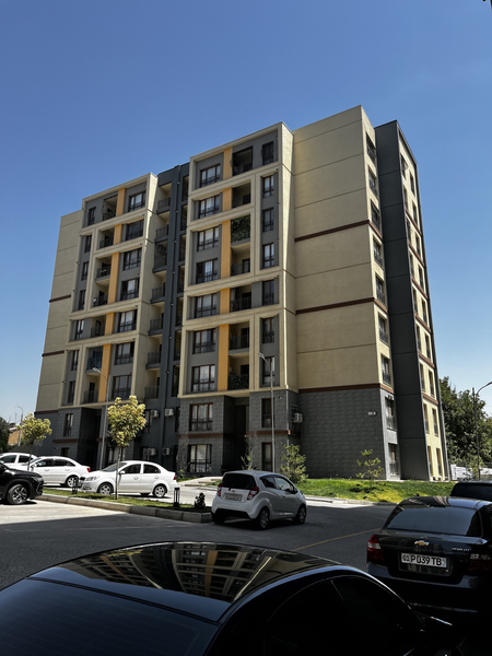 2 Xona Mebel texnika, Manzara City