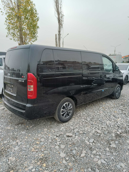 China Motorsda JAc M3 miniven mavjud