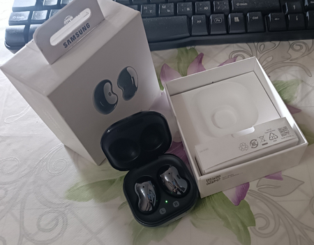 Samsung Galaxy Buds Live