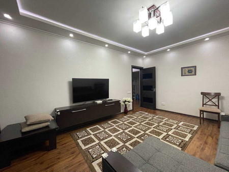 Аренда 4х ком, в центре по ул. Нукусская, ор-р Макро с Евроремонтом
