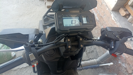 Madel tank wasat