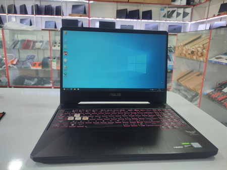 Asus tuf gaming core i7 GTX 1650 lik