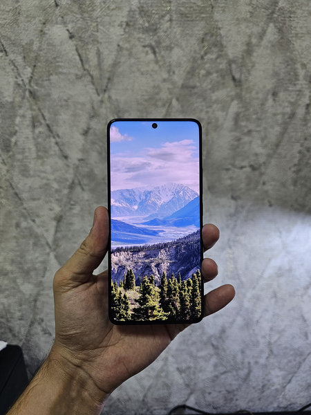 Poco F6  12/512 GB  Ideal