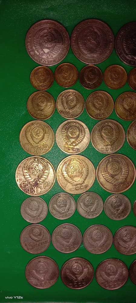 Продаётса Истариная монетый СССР копейки и руб.