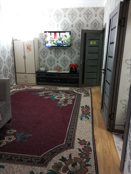 Продается 1 комнатная на Юнусабад 11