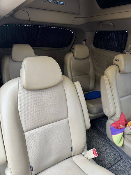 Kia carnaval full