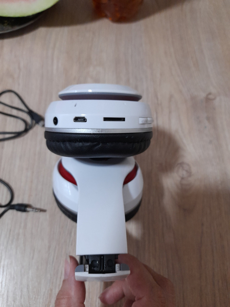 Beats Solo HD White