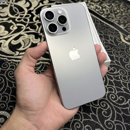 Iphone 15 pro max sotiladi