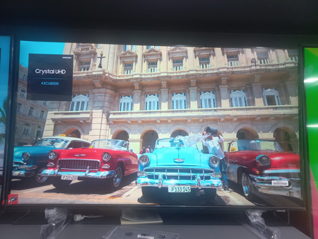 Телевизор Samsung 43AU9000 43
