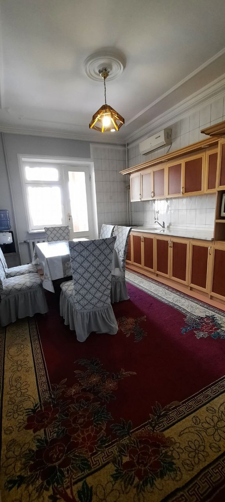 Своя квартира Банковская 3х комнатная,140 кв,за рестораном 
