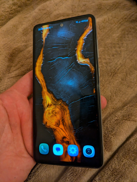 Срочно продам Samsung a52s 8/128