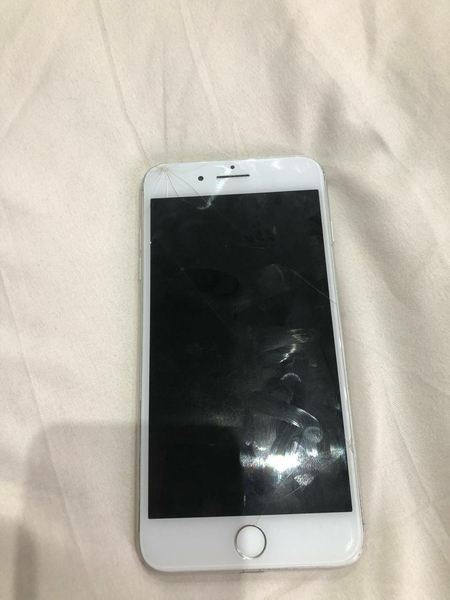 Iphone 8+ idealniy sostayaniyada