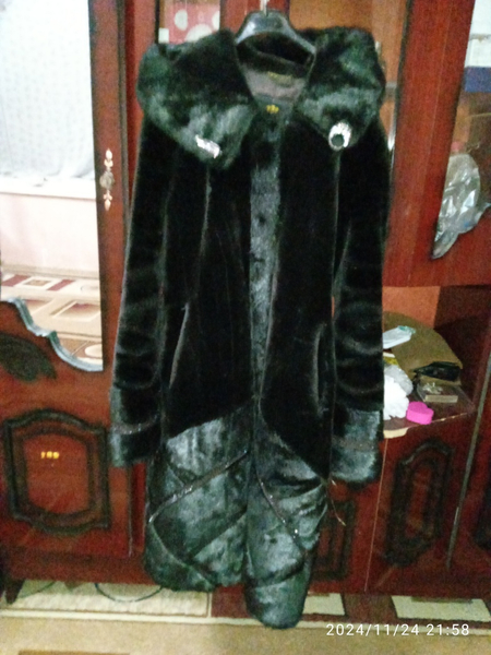 Ayollar kiyimlari