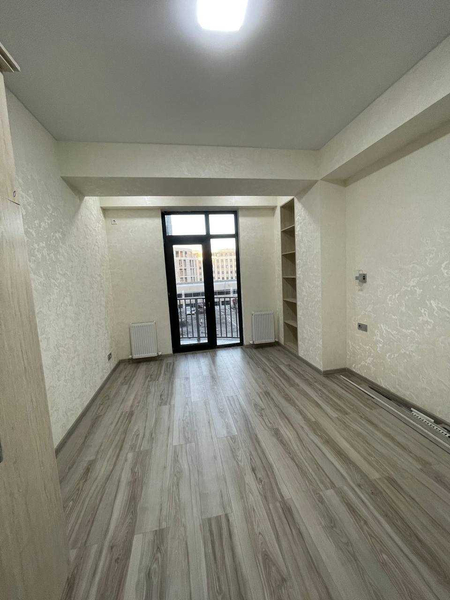 ЖК Shanghai Residence 3-ком 73 м² 3 этаж с балконом (без маклера)