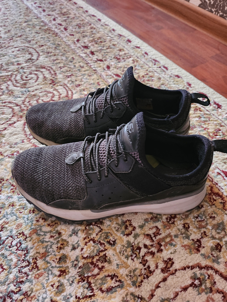 Кроссовки Sketchers 39,5