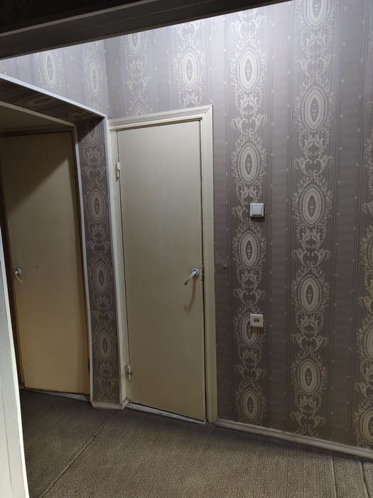 Срочно продаётся Алгоритм 3/3/9 чистая место отличное отдельный вход