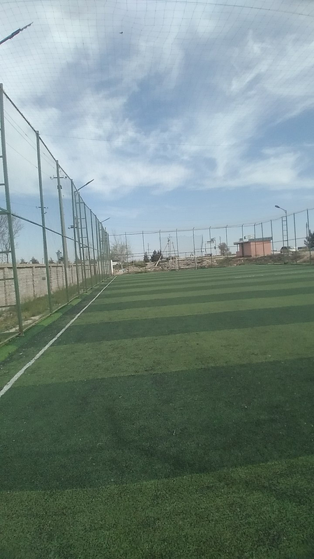 Mini stadion sotiladi