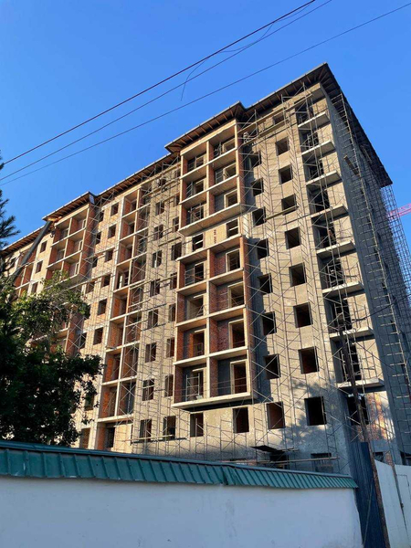 Срочно продается 1 ком Новостройка Яшнобад