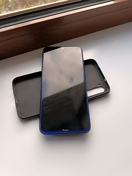 Redmi note 8  4+1/64 GB