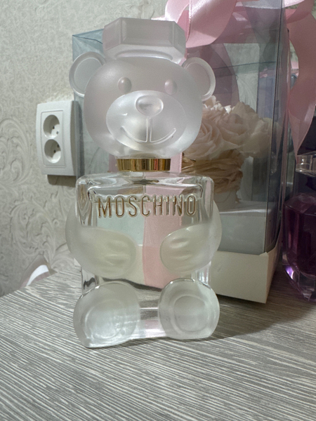Продам духи  moschino