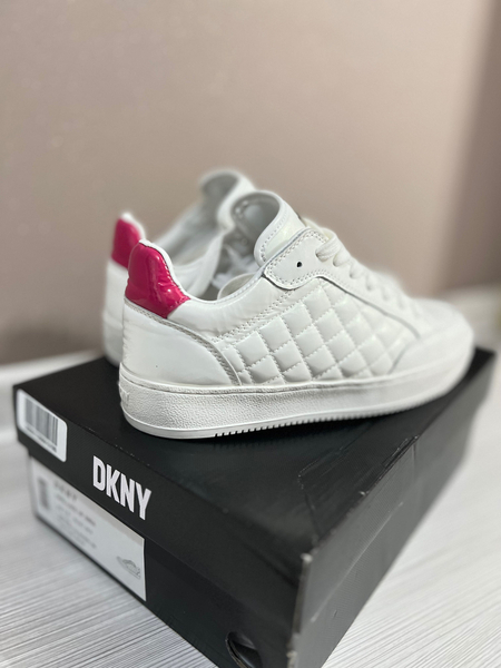 Кроссовки DKNY из Америки
