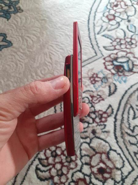 Sony ericsson J20 red sotladi