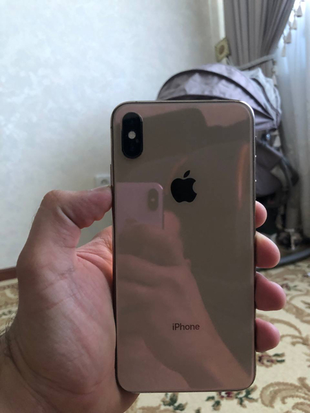 Iphone xs max 64gb 79%batarey holati yaxsgi pasport kopiya beraman