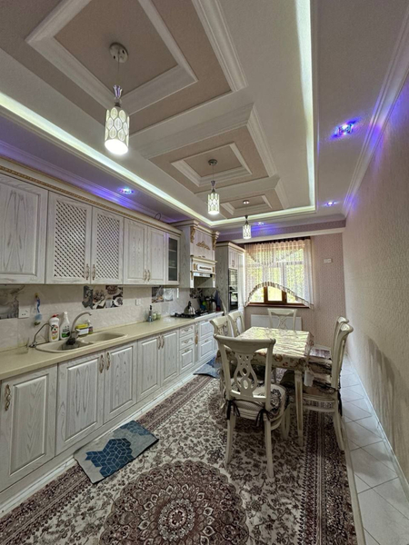Продается 4 ком. Квартира на 2 этаже площадью 128 кв.м. В СамкочАвто