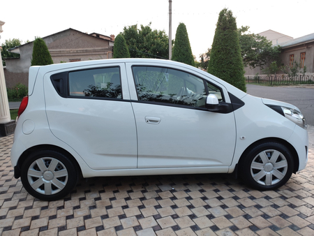 Arenda spark 2015 yil 1.25 mator AVTOMAT