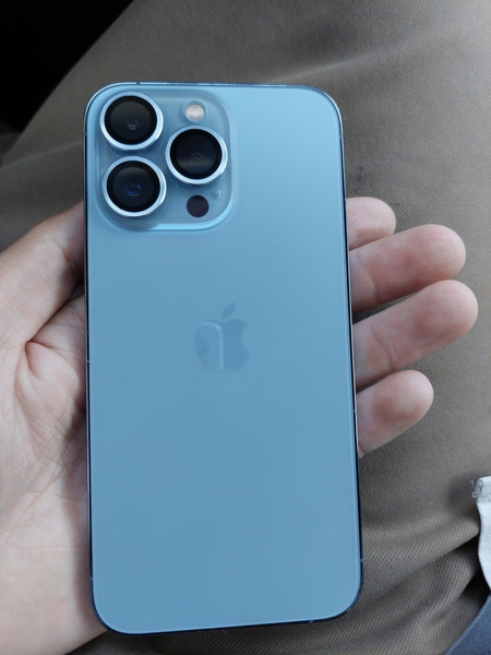 Iphone 13pro 87%yomkost ideal