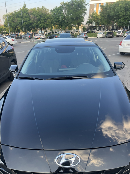 Hyundai Elantra 2022