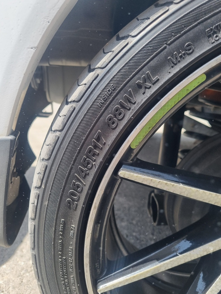 Diska sotiladi R17