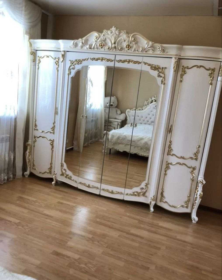 Спальный гарнитур