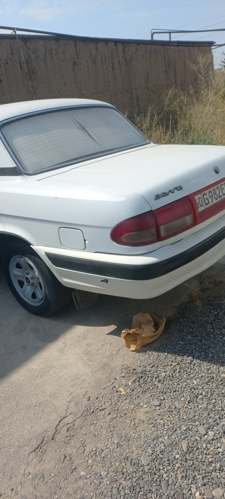 Волга 3110 сотилади