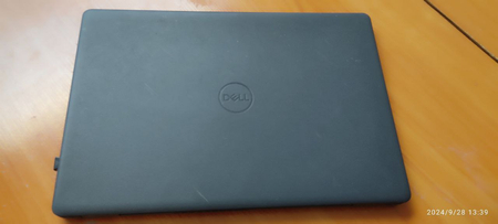 Dell i5-1105 8/1 TB VRAM 2