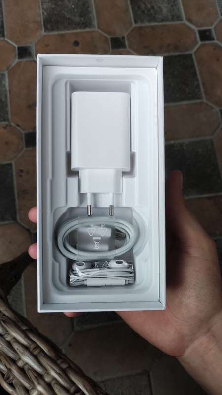 Vivo y53s 8/128.