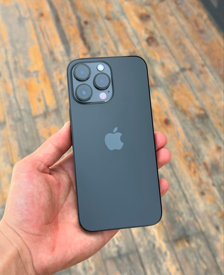 iPhone 14 Pro 100% Battery Golden